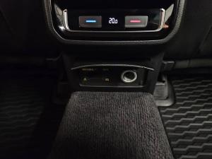Black Volkswagen Passat B8 2015 in Jekabpils, with an engine capacity of 2.00 L and mileage of 272 thousand km for 10490 €, photo 35 on AUTOMOTO.COM.LV