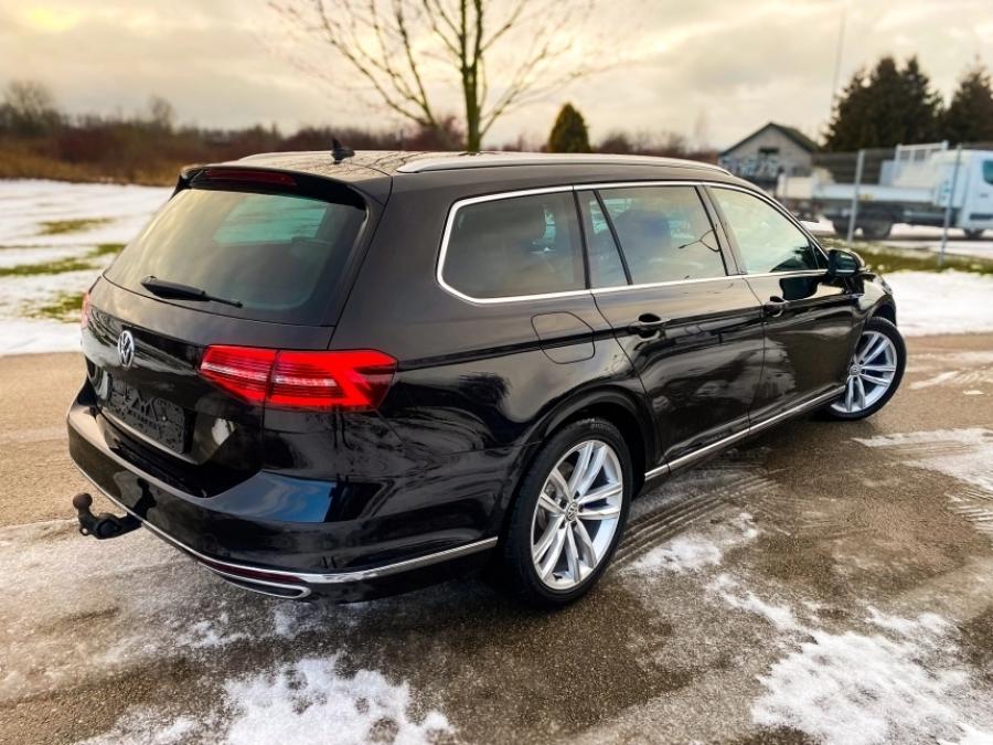 Black Volkswagen Passat B8 2015 in Riga, with an engine capacity of 1.40 L and mileage of 158 thousand km for 14750 €, photo 5 on AUTOMOTO.COM.LV