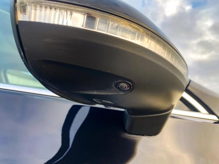 Black Volkswagen Passat B8 2015 in Riga, with an engine capacity of 1.40 L and mileage of 158 thousand km for 14750 €, photo 13 on AUTOMOTO.COM.LV