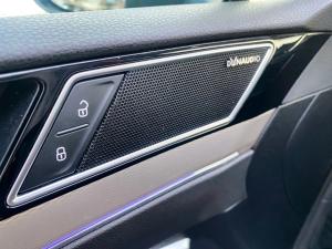Black Volkswagen Passat B8 2015 in Riga, with an engine capacity of 1.40 L and mileage of 158 thousand km for 14750 €, photo 17 on AUTOMOTO.COM.LV