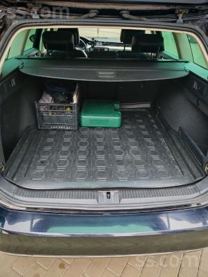 Black Volkswagen Passat B8 2015 in Riga, with an engine capacity of 2.00 L and mileage of 362 thousand km for 9000 €, photo 15 on AUTOMOTO.COM.LV