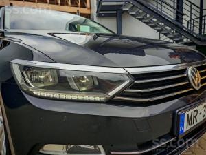 Black Volkswagen Passat B8 2015 in Riga, with an engine capacity of 2.00 L and mileage of 362 thousand km for 9000 €, photo 20 on AUTOMOTO.COM.LV