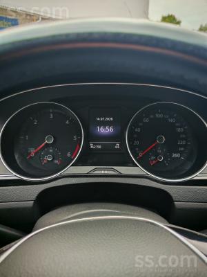 Black Volkswagen Passat B8 2015 in Riga, with an engine capacity of 2.00 L and mileage of 362 thousand km for 9000 €, photo 22 on AUTOMOTO.COM.LV