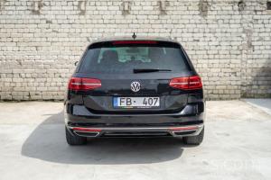 Black Volkswagen Passat B8 2015 in Liepaja, with an engine capacity of 1.40 L and mileage of 273 thousand km for 12500 €, photo 4 on AUTOMOTO.COM.LV