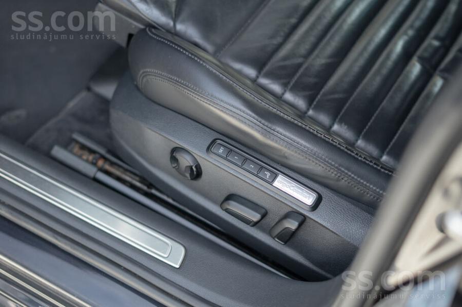 Black Volkswagen Passat B8 2015 in Liepaja, with an engine capacity of 1.40 L and mileage of 273 thousand km for 12500 €, photo 21 on AUTOMOTO.COM.LV