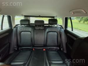 Black Volkswagen Passat B8 2015 in Riga, with an engine capacity of 2.00 L and mileage of 190 thousand km for 9500 €, photo 7 on AUTOMOTO.COM.LV