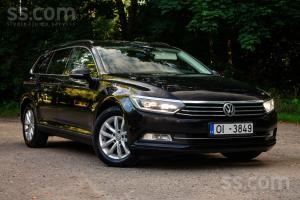 Melns Volkswagen Passat B8 2015 Jelgava, ar dzinēja tilpumu 2.00 L un nobraukumu 336 tūkst. km par 5800 €, foto  vietnē AUTOMOTO.COM.LV