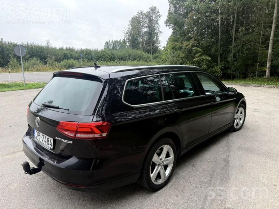 Black Volkswagen Passat B8 2015 in Aizkraukle, with an engine capacity of 2.00 L and mileage of 335 thousand km for 6300 €, photo 4 on AUTOMOTO.COM.LV