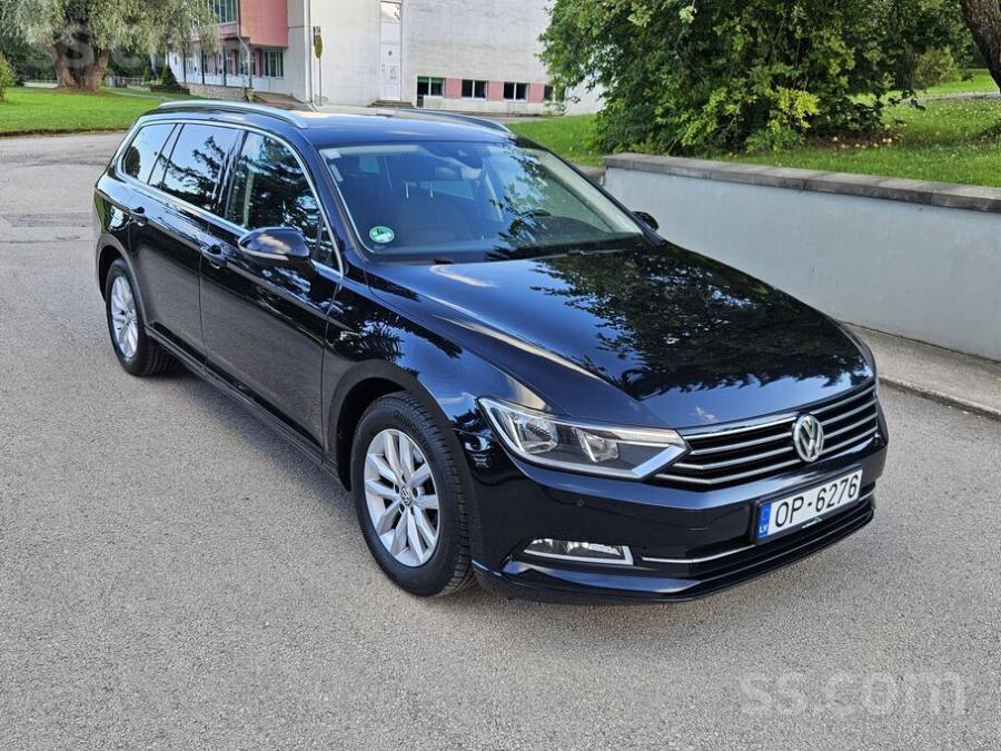 Black Volkswagen Passat B8 2015 in Jekabpils, with an engine capacity of 2.00 L and mileage of 263 thousand km for 9490 €, photo 5 on AUTOMOTO.COM.LV