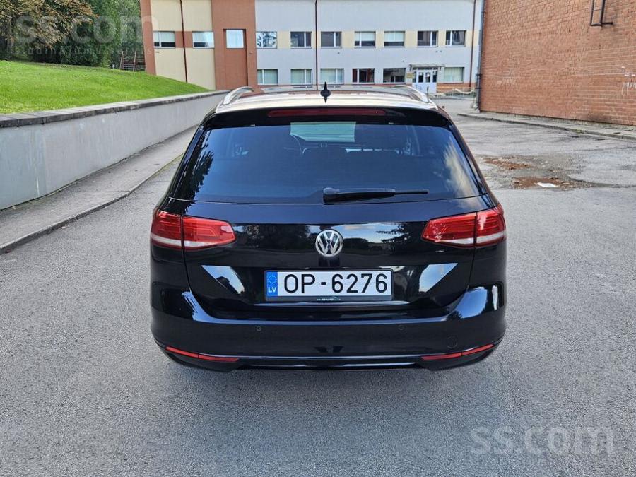 Black Volkswagen Passat B8 2015 in Jekabpils, with an engine capacity of 2.00 L and mileage of 263 thousand km for 9490 €, photo 10 on AUTOMOTO.COM.LV