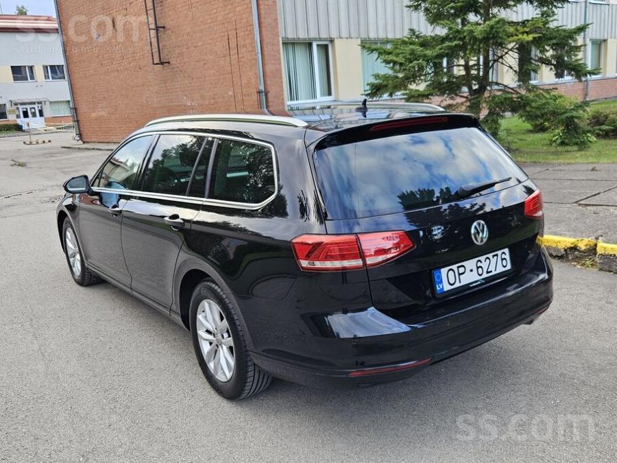 Black Volkswagen Passat B8 2015 in Jekabpils, with an engine capacity of 2.00 L and mileage of 263 thousand km for 9490 €, photo 11 on AUTOMOTO.COM.LV