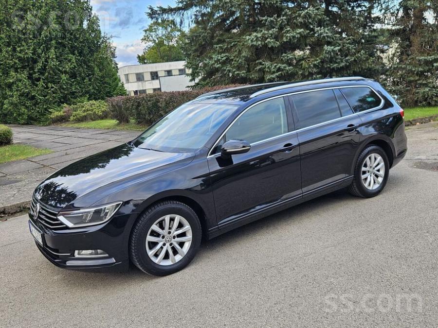 Black Volkswagen Passat B8 2015 in Jekabpils, with an engine capacity of 2.00 L and mileage of 263 thousand km for 9490 €, photo 14 on AUTOMOTO.COM.LV