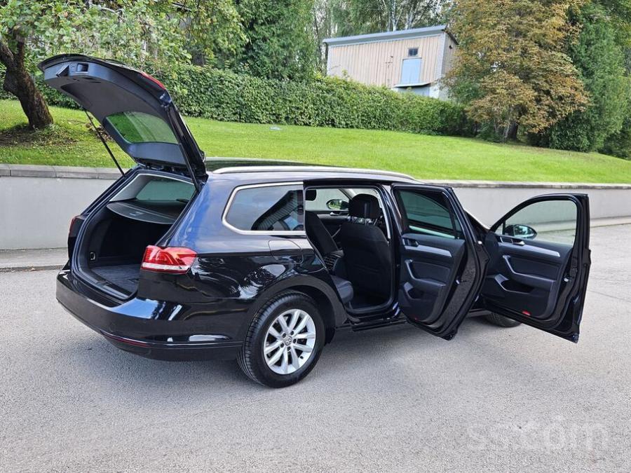 Black Volkswagen Passat B8 2015 in Jekabpils, with an engine capacity of 2.00 L and mileage of 263 thousand km for 9490 €, photo 25 on AUTOMOTO.COM.LV