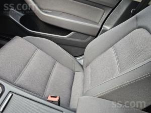 Black Volkswagen Passat B8 2015 in Jekabpils, with an engine capacity of 2.00 L and mileage of 263 thousand km for 9490 €, photo 28 on AUTOMOTO.COM.LV