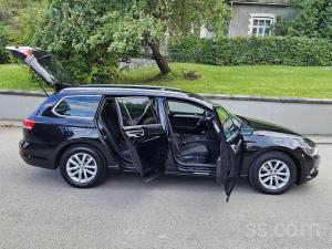 Black Volkswagen Passat B8 2015 in Jekabpils, with an engine capacity of 2.00 L and mileage of 263 thousand km for 9490 €, photo 29 on AUTOMOTO.COM.LV