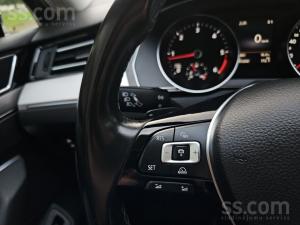 Black Volkswagen Passat B8 2015 in Jekabpils, with an engine capacity of 2.00 L and mileage of 263 thousand km for 9490 €, photo 32 on AUTOMOTO.COM.LV