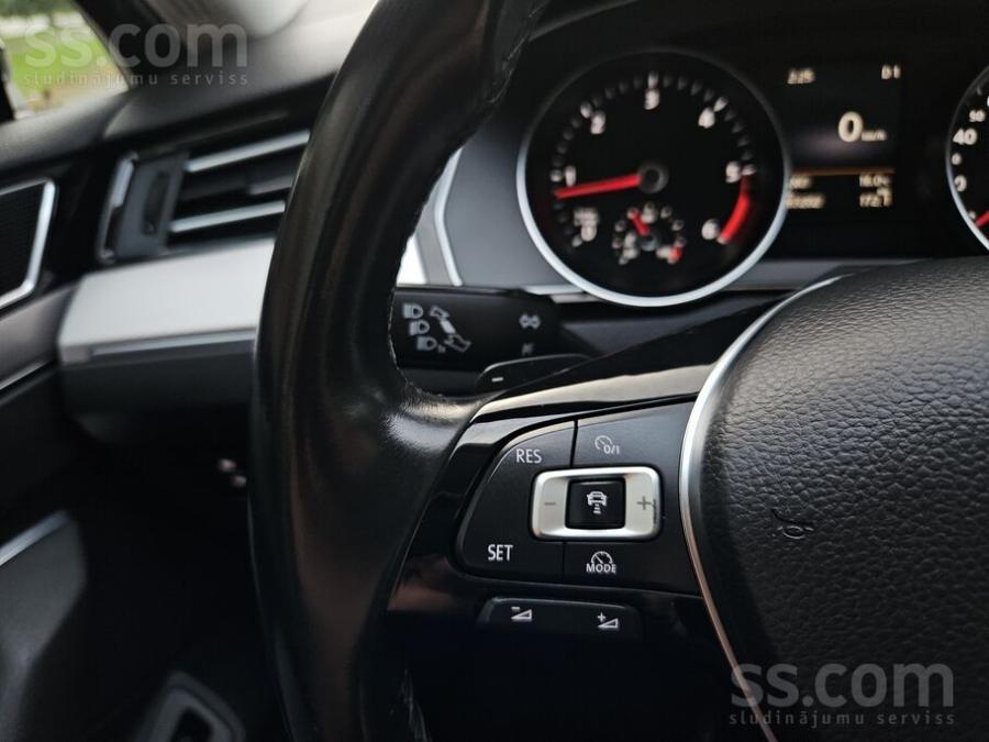 Black Volkswagen Passat B8 2015 in Jekabpils, with an engine capacity of 2.00 L and mileage of 263 thousand km for 9490 €, photo 32 on AUTOMOTO.COM.LV