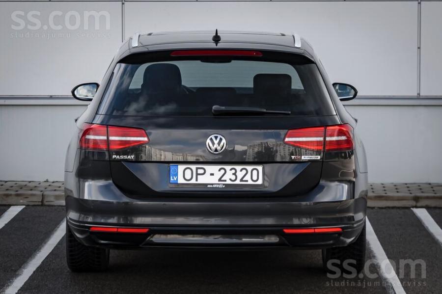 Black Volkswagen Passat B8 2015 in Riga, with an engine capacity of 1.60 L and mileage of 263 thousand km for 9490 €, photo 6 on AUTOMOTO.COM.LV