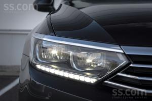 Black Volkswagen Passat B8 2015 in Riga, with an engine capacity of 1.60 L and mileage of 263 thousand km for 9490 €, photo 9 on AUTOMOTO.COM.LV