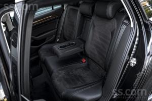 Black Volkswagen Passat B8 2015 in Riga, with an engine capacity of 1.60 L and mileage of 263 thousand km for 9490 €, photo 13 on AUTOMOTO.COM.LV