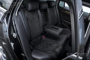 Black Volkswagen Passat B8 2015 in Riga, with an engine capacity of 1.60 L and mileage of 263 thousand km for 9490 €, photo 14 on AUTOMOTO.COM.LV