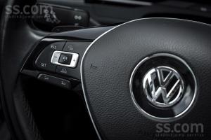 Black Volkswagen Passat B8 2015 in Riga, with an engine capacity of 1.60 L and mileage of 263 thousand km for 9490 €, photo 20 on AUTOMOTO.COM.LV