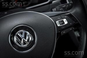 Black Volkswagen Passat B8 2015 in Riga, with an engine capacity of 1.60 L and mileage of 263 thousand km for 9490 €, photo 22 on AUTOMOTO.COM.LV