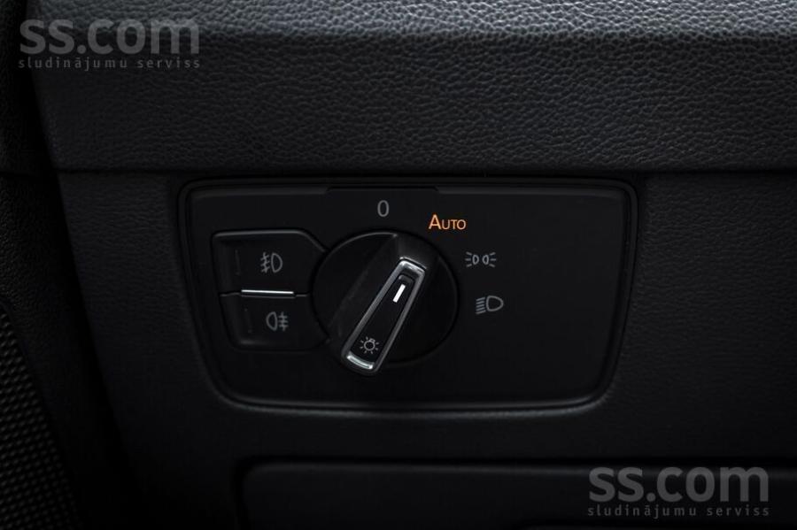Black Volkswagen Passat B8 2015 in Riga, with an engine capacity of 1.60 L and mileage of 263 thousand km for 9490 €, photo 31 on AUTOMOTO.COM.LV