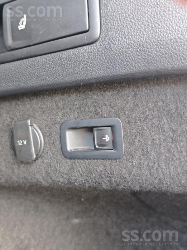 Melns Volkswagen Passat B8 2015 Rīga, ar dzinēja tilpumu 2.00 L un nobraukumu 443 tūkst. km par 7600 €, foto 9 vietnē AUTOMOTO.COM.LV