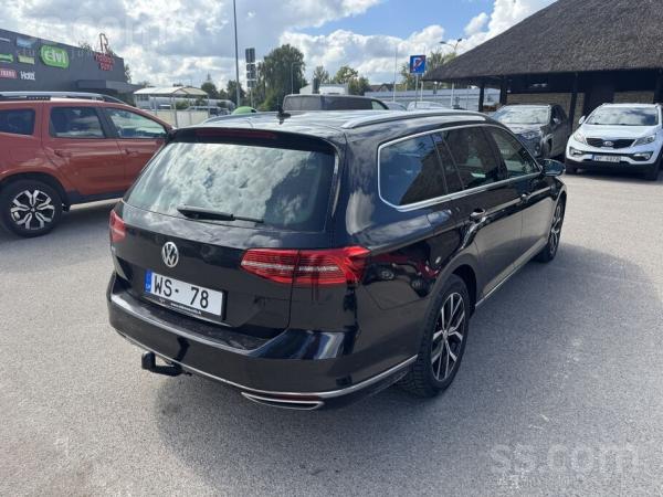Black Volkswagen Passat B8 2015 in Riga, with an engine capacity of 1.40 L and mileage of 214 thousand km for 9990 €, photo 5 on AUTOMOTO.COM.LV