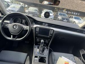 Black Volkswagen Passat B8 2015 in Riga, with an engine capacity of 1.40 L and mileage of 214 thousand km for 9990 €, photo 6 on AUTOMOTO.COM.LV