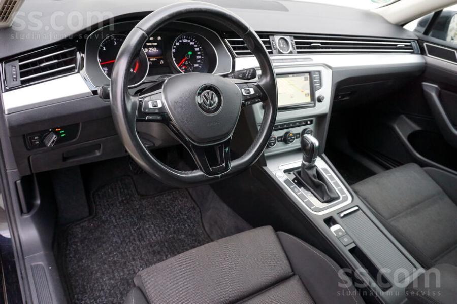 Melns Volkswagen Passat B8 2016 Rīga, ar dzinēja tilpumu 2.00 L un nobraukumu 245 tūkst. km par 12700 €, foto 20 vietnē AUTOMOTO.COM.LV