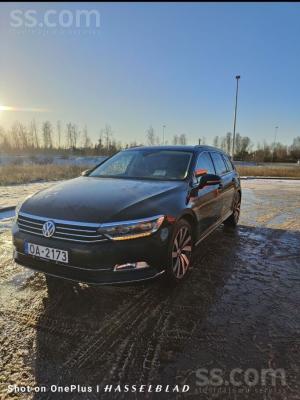 Black Volkswagen Passat B8 2016 in Riga, with an engine capacity of 2.00 L and mileage of 0 thousand km for 13000 €, photo 4 on AUTOMOTO.COM.LV