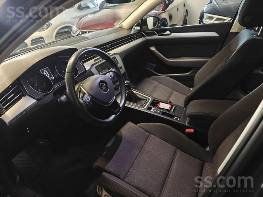 Melns Volkswagen Passat B8 2016 Rīga, ar dzinēja tilpumu 2.00 L un nobraukumu 209 tūkst. km par 9900 €, foto 5 vietnē AUTOMOTO.COM.LV