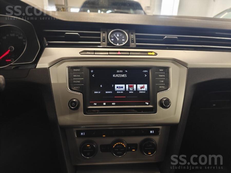 Melns Volkswagen Passat B8 2016 Rīga, ar dzinēja tilpumu 2.00 L un nobraukumu 209 tūkst. km par 9900 €, foto 8 vietnē AUTOMOTO.COM.LV
