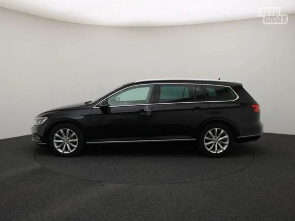 Melns Volkswagen Passat B8 2016 Viļņa, ar dzinēja tilpumu 2.00 L un nobraukumu 215 tūkst. km par 12899 €, foto 6 vietnē AUTOMOTO.COM.LV