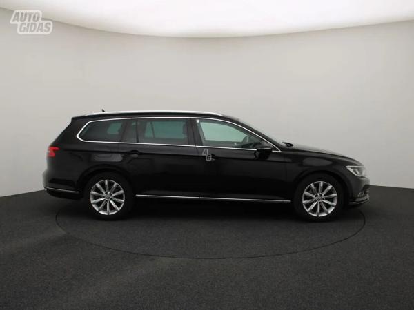 Melns Volkswagen Passat B8 2016 Viļņa, ar dzinēja tilpumu 2.00 L un nobraukumu 215 tūkst. km par 12899 €, foto 9 vietnē AUTOMOTO.COM.LV