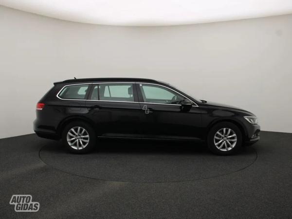 Melns Volkswagen Passat B8 2016 Viļņa, ar dzinēja tilpumu 1.60 L un nobraukumu 229 tūkst. km par 9399 €, foto 9 vietnē AUTOMOTO.COM.LV