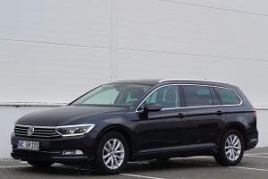 Black Volkswagen Passat B8 2016 in Riga, with an engine capacity of 2.00 L and mileage of 245 thousand km for 7800 €, photo 4 on AUTOMOTO.COM.LV
