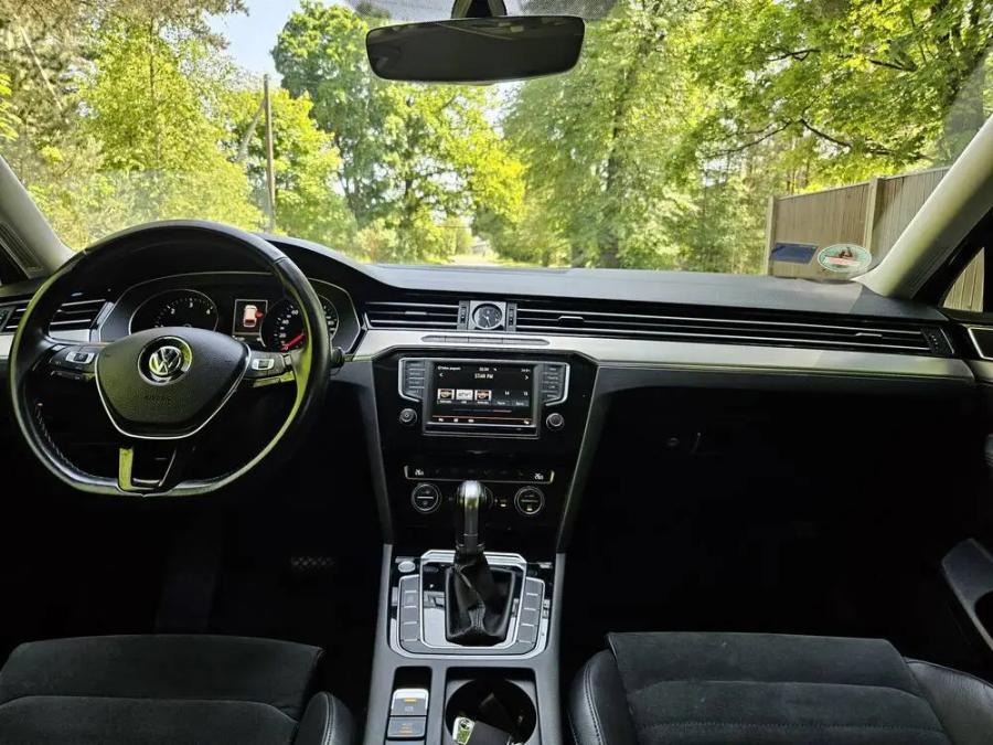 Melns Volkswagen Passat B8 2016 Jēkabpils, ar dzinēja tilpumu 2.00 L un nobraukumu 297 tūkst. km par 9990 €, foto 17 vietnē AUTOMOTO.COM.LV