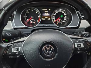 Melns Volkswagen Passat B8 2016 Jēkabpils, ar dzinēja tilpumu 2.00 L un nobraukumu 297 tūkst. km par 9990 €, foto 29 vietnē AUTOMOTO.COM.LV
