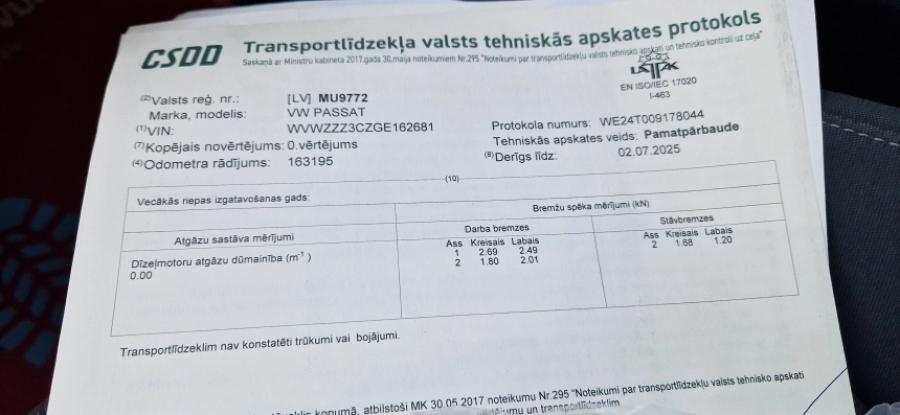 Black Volkswagen Passat B8 2016 in Riga, with an engine capacity of 2.00 L and mileage of 163 thousand km for 12250 €, photo 39 on AUTOMOTO.COM.LV