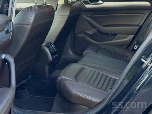 Melns Volkswagen Passat B8 2016 Rīga, ar dzinēja tilpumu 2.00 L un nobraukumu 0 tūkst. km par 9150 €, foto 15 vietnē AUTOMOTO.COM.LV