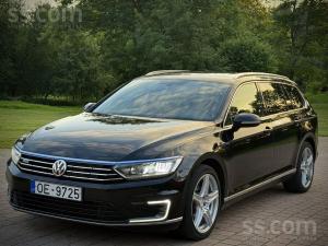 Melns Volkswagen Passat B8 2016 Daugavpils, ar dzinēja tilpumu 1.40 L un nobraukumu 0 tūkst. km par 12350 €, foto  vietnē AUTOMOTO.COM.LV