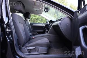 Melns Volkswagen Passat B8 2016 Rīga, ar dzinēja tilpumu 1.80 L un nobraukumu 0 tūkst. km par 7995 €, foto 13 vietnē AUTOMOTO.COM.LV