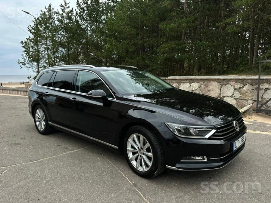 Black Volkswagen Passat B8 2016 in Riga, with an engine capacity of 2.00 L and mileage of 191 thousand km for 10500 €, photo 3 on AUTOMOTO.COM.LV