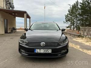 Black Volkswagen Passat B8 2016 in Riga, with an engine capacity of 2.00 L and mileage of 191 thousand km for 10500 €, photo 4 on AUTOMOTO.COM.LV