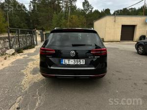Black Volkswagen Passat B8 2016 in Riga, with an engine capacity of 2.00 L and mileage of 191 thousand km for 10500 €, photo 7 on AUTOMOTO.COM.LV