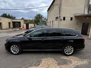 Black Volkswagen Passat B8 2016 in Riga, with an engine capacity of 2.00 L and mileage of 191 thousand km for 10500 €, photo 9 on AUTOMOTO.COM.LV