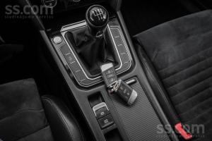 Black Volkswagen Passat B8 2016 in Ogre, with an engine capacity of 2.00 L and mileage of 200 thousand km for 12500 €, photo 17 on AUTOMOTO.COM.LV